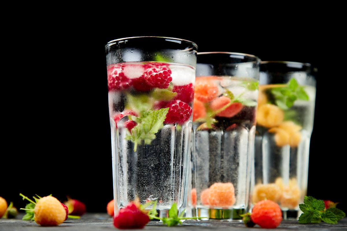 Água Saborizada: Saiba Como Preparar e os Deliciosos Benefícios