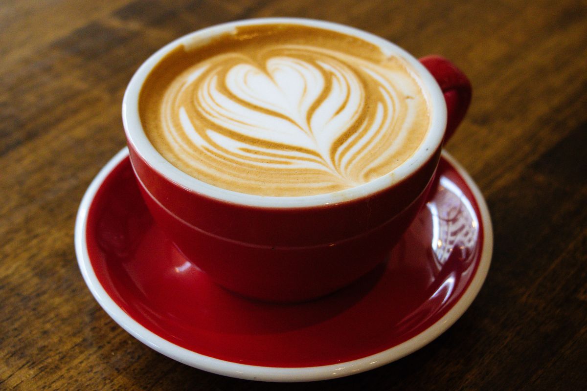 Cappuccino: Revelando a História e Curiosidades Fascinantes ENERGIA ELEVADA